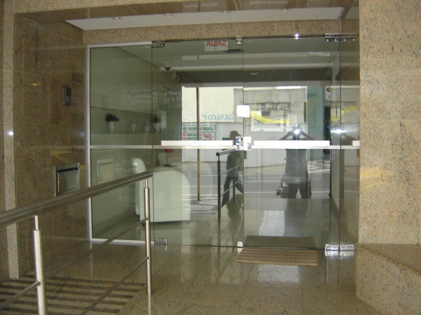 André Sandri [ Corretor de Imóveis ]: APARTAMENTO REF.: AP-23