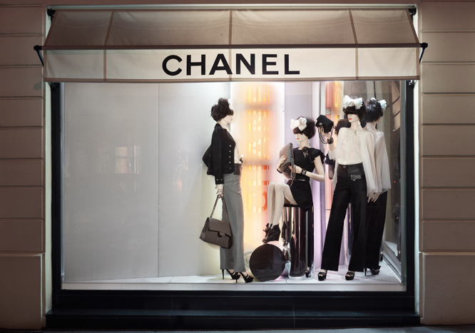 Fashion Art Diary: Chanel Windows