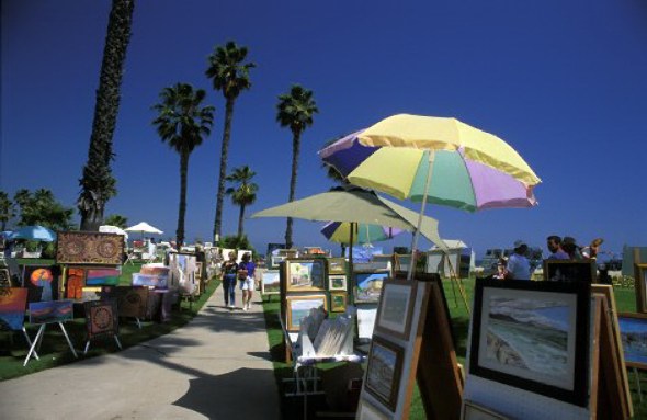 Santa Barbara Sights and Events: Sunday Arts and Crafts Show at East Beach