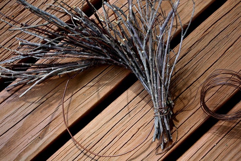 Rock River Stitches: Make Your Own Primitive Fall Twig Wreath