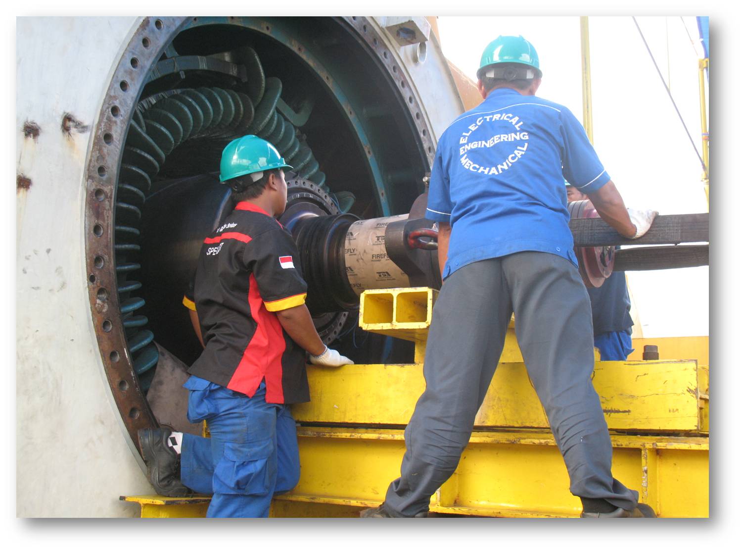 Power Generation Project Experiences: ROTOR DETAIL INSPECTION WITH ...