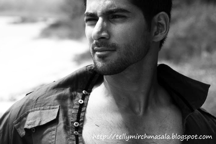 Shirtless Bollywood Men: Vivan Bhatena