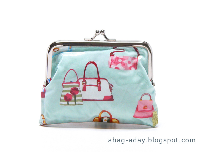 A Bag A Day: WICKED SISTA In The Bag Mint Coin Purse #540293