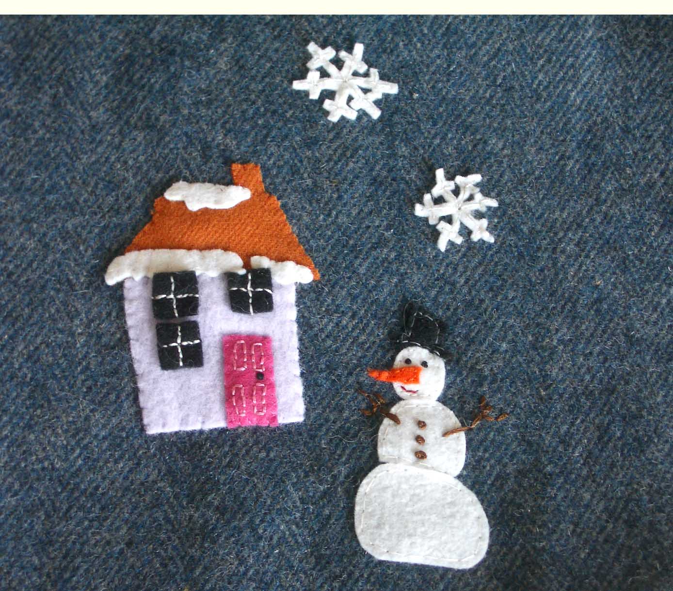 Big Little: Winter Wonderland Cape