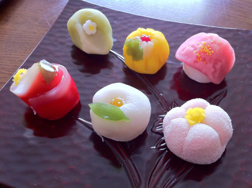Tales of Japanese tea: Sweets from a confectionary shop and supermarket