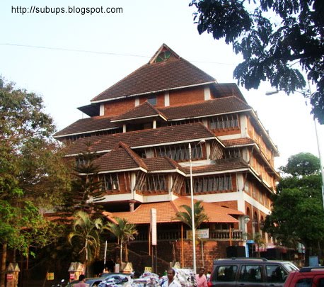 Passion for Road Trips: Mananchira & SM Street - Kozhikkode's Heart is ...