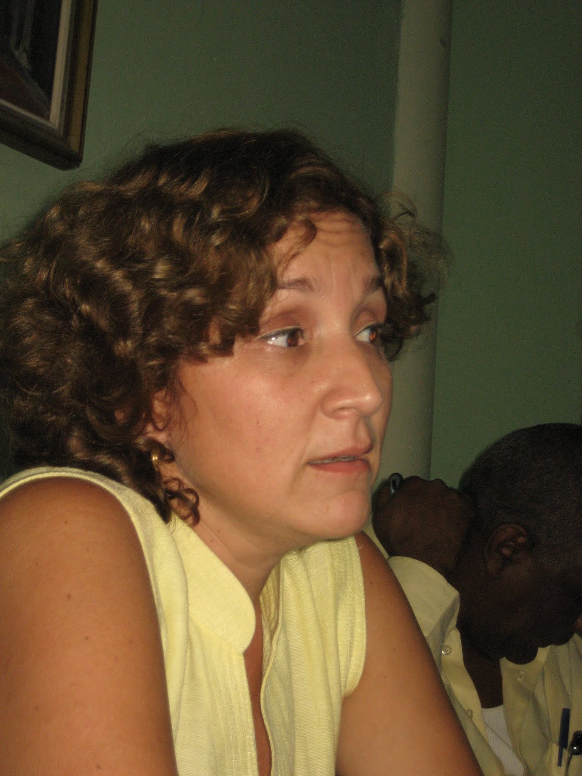 Poesías y Más: YAMILA GONZALEZ Y JETZABEL MONTEJO EXPONEN SOBRE