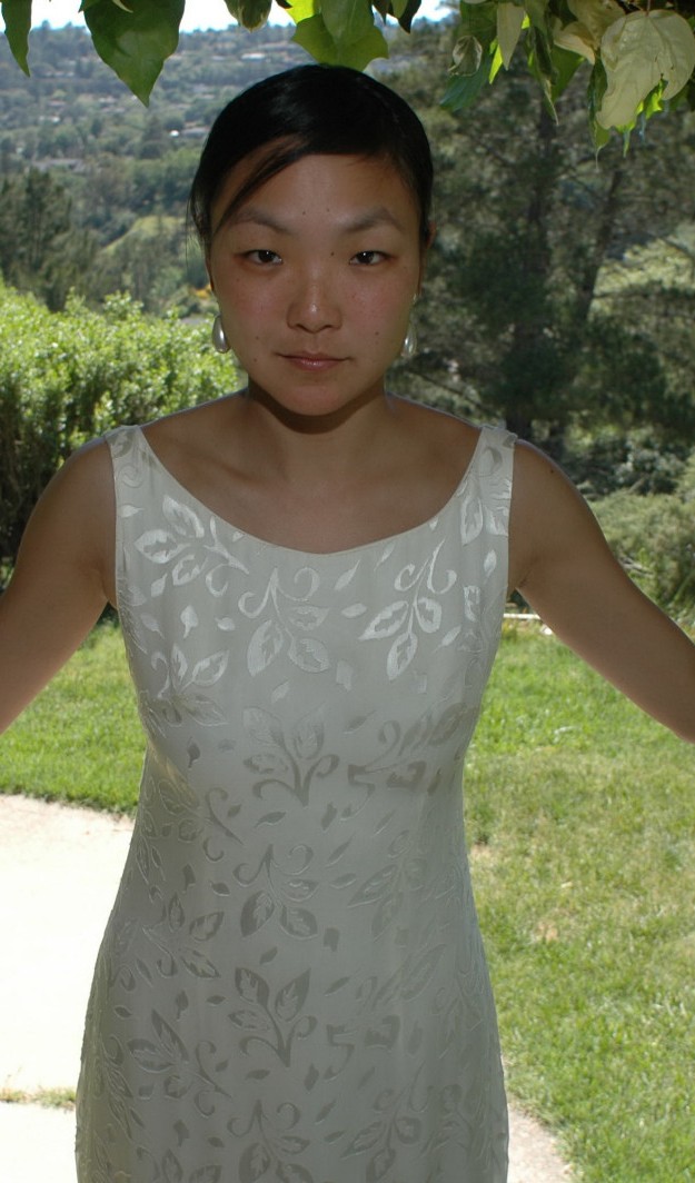 BRIDE CHIC: THE LOWDOWN ON OPEN NECKLINES