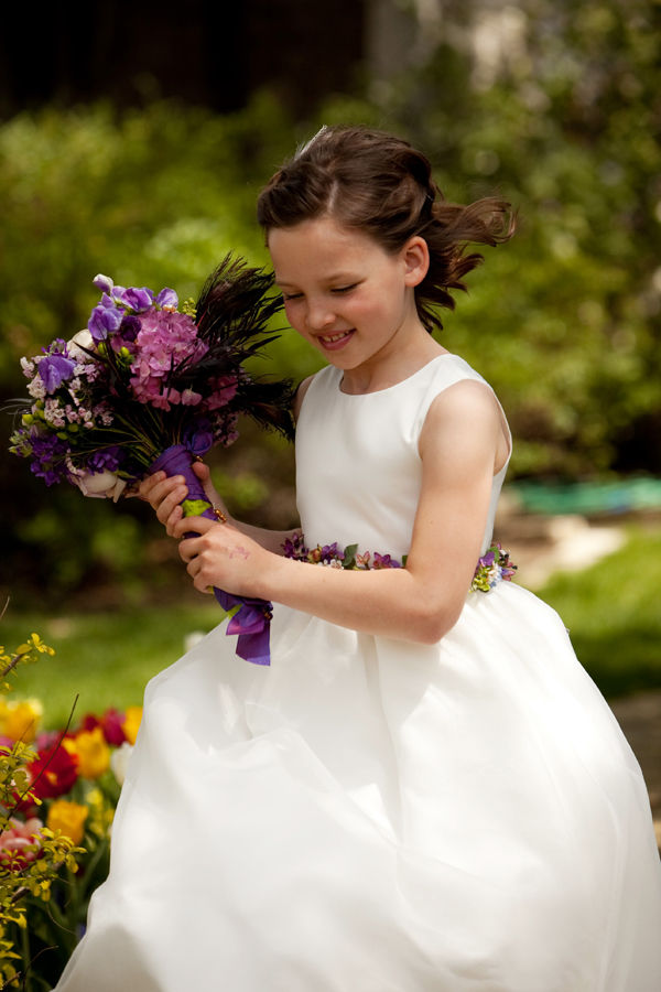 BRIDE CHIC: LITTLE GIRL WEDDINGS