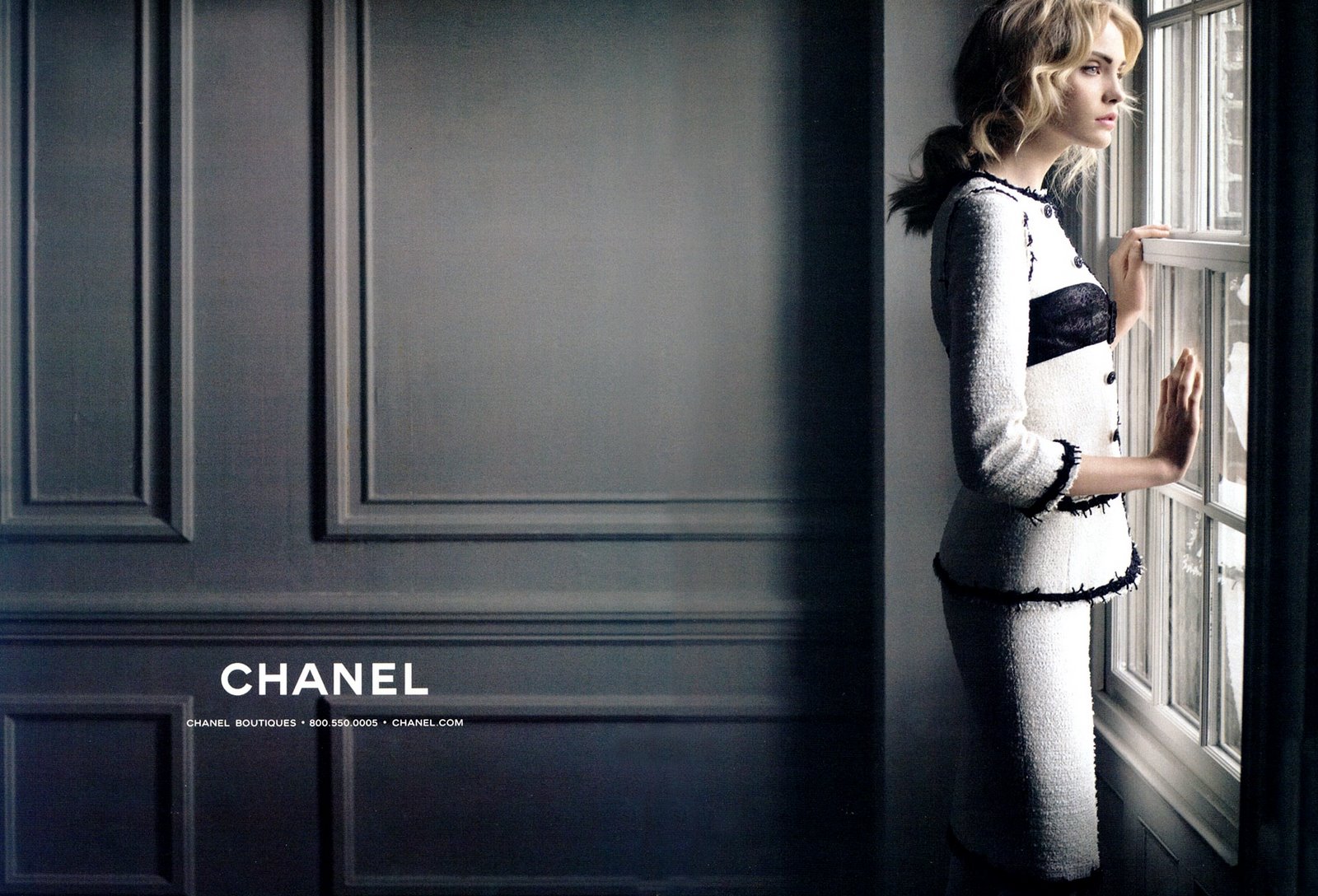 Simply Beautiful World: Blake Lively - New Face for Chanel!