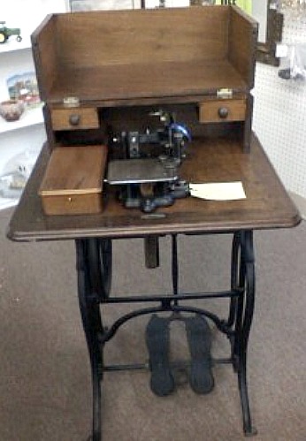 Road Home Quilting: 1852 Wheeler and Wilson Sewing Machine