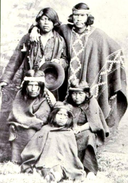 Gladys Cultura Mapuche