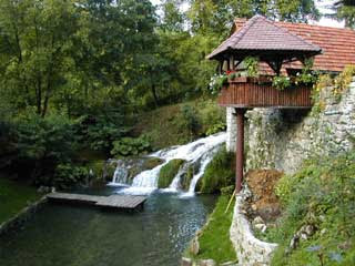 Slunjčica adventures www.slunjcica.hr: and so the adventure beggins...