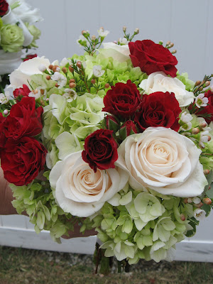 sisters floral design studio: An Interesting Use of Red & Green