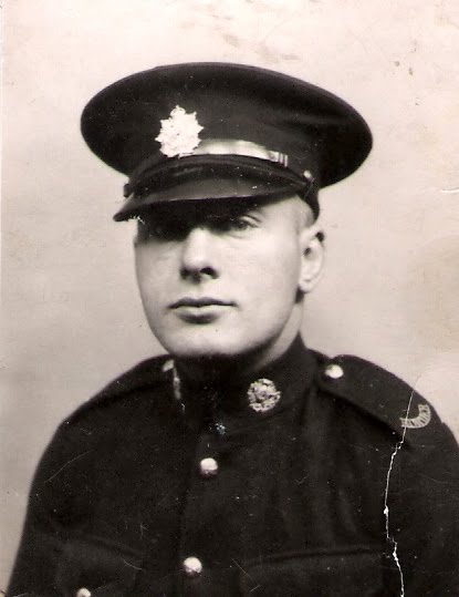 WW2 - The Second World War: Sergeant John Allan, Arnhem Hero