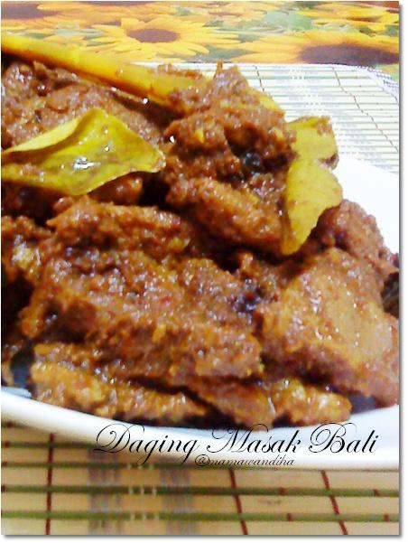 Dari Dapur MaDiHaA: Daging Masak Bali