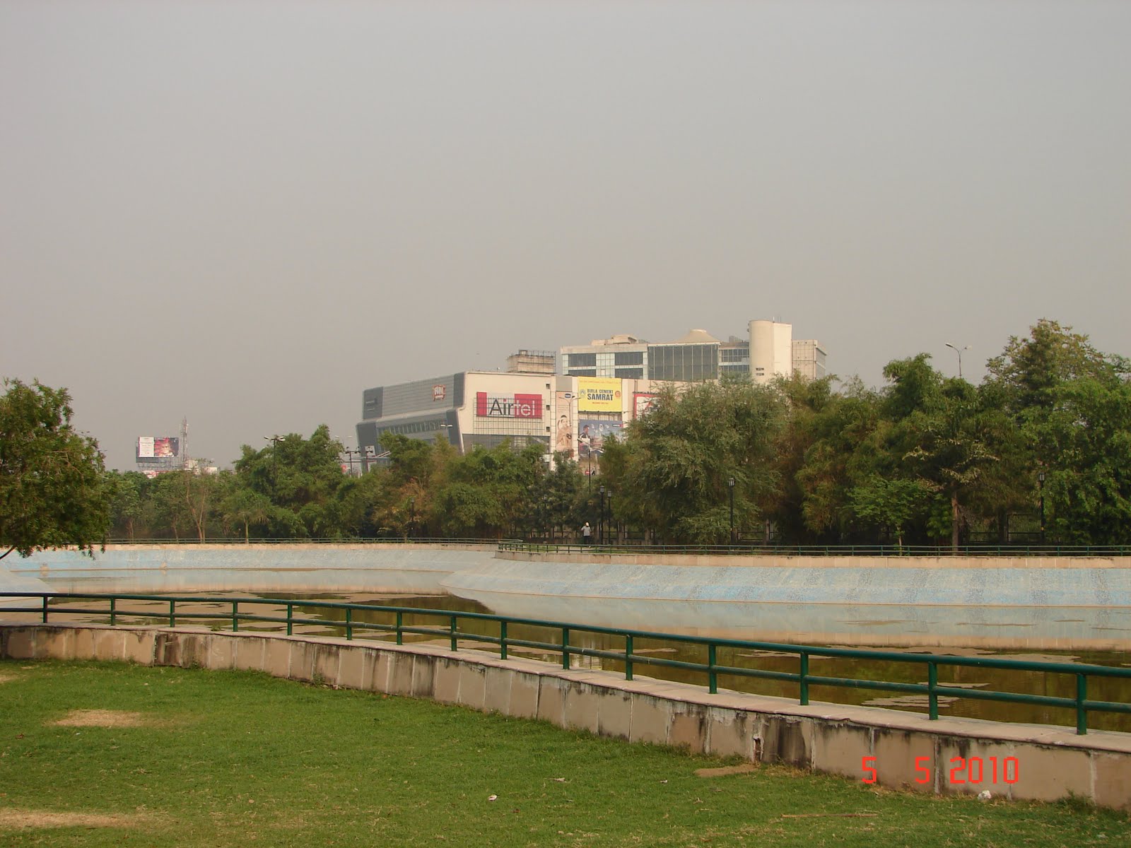 New Lucknow: Fun Republic Mall