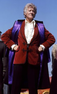 Making My 3rd Doctor Costume: Costume changes - season eight