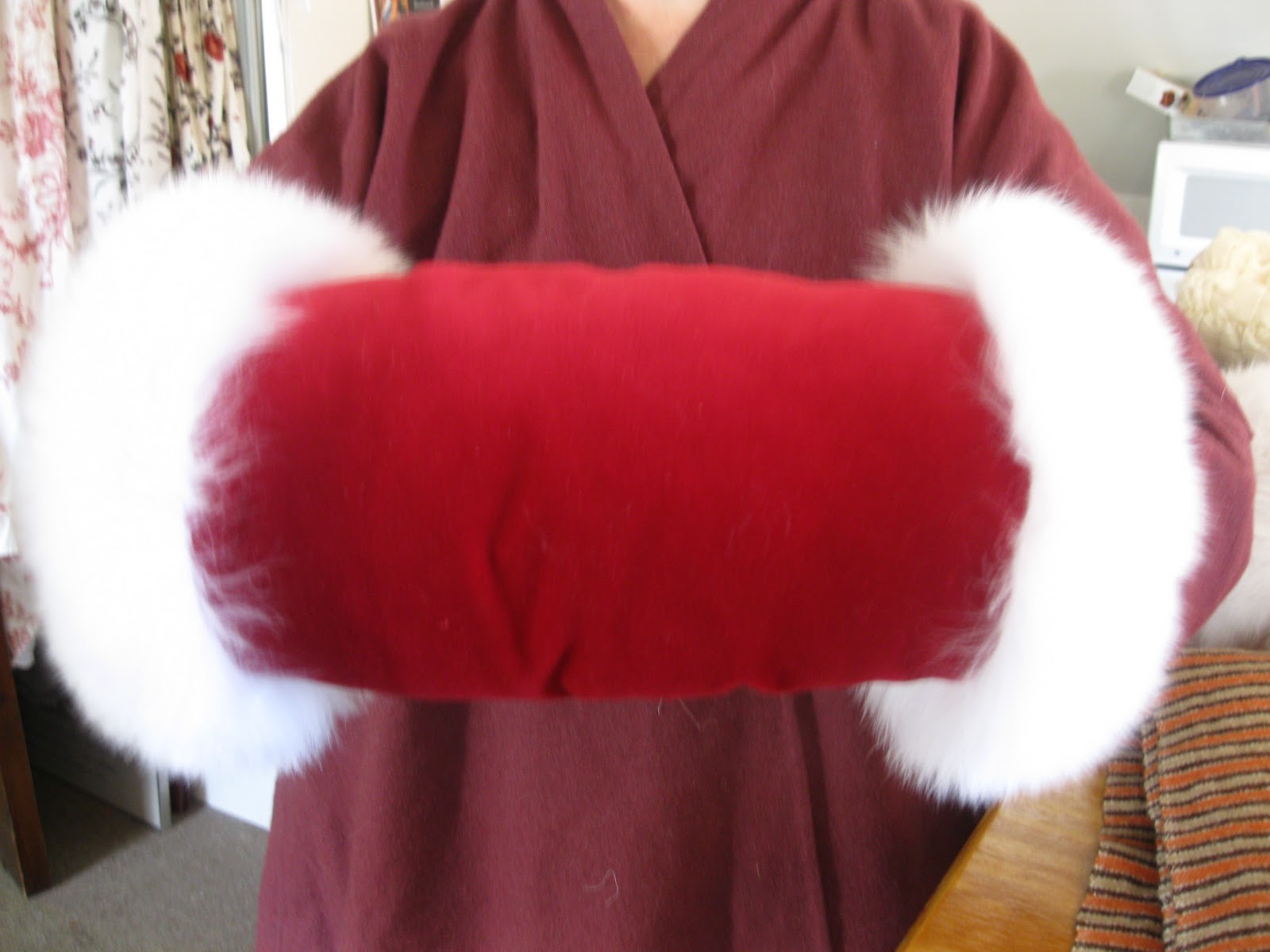 Two Nerdy History Girls: More Marvelous Muffs