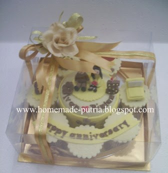 [Repeat Order] Anniversary Mini Cake & Cupcake Set From Ivan Jogja ...