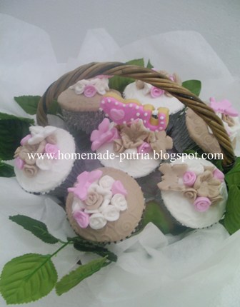 [Order] Cupcakes Bouquet For Agung Jogja :: From Mba Dian Purwokerto ...