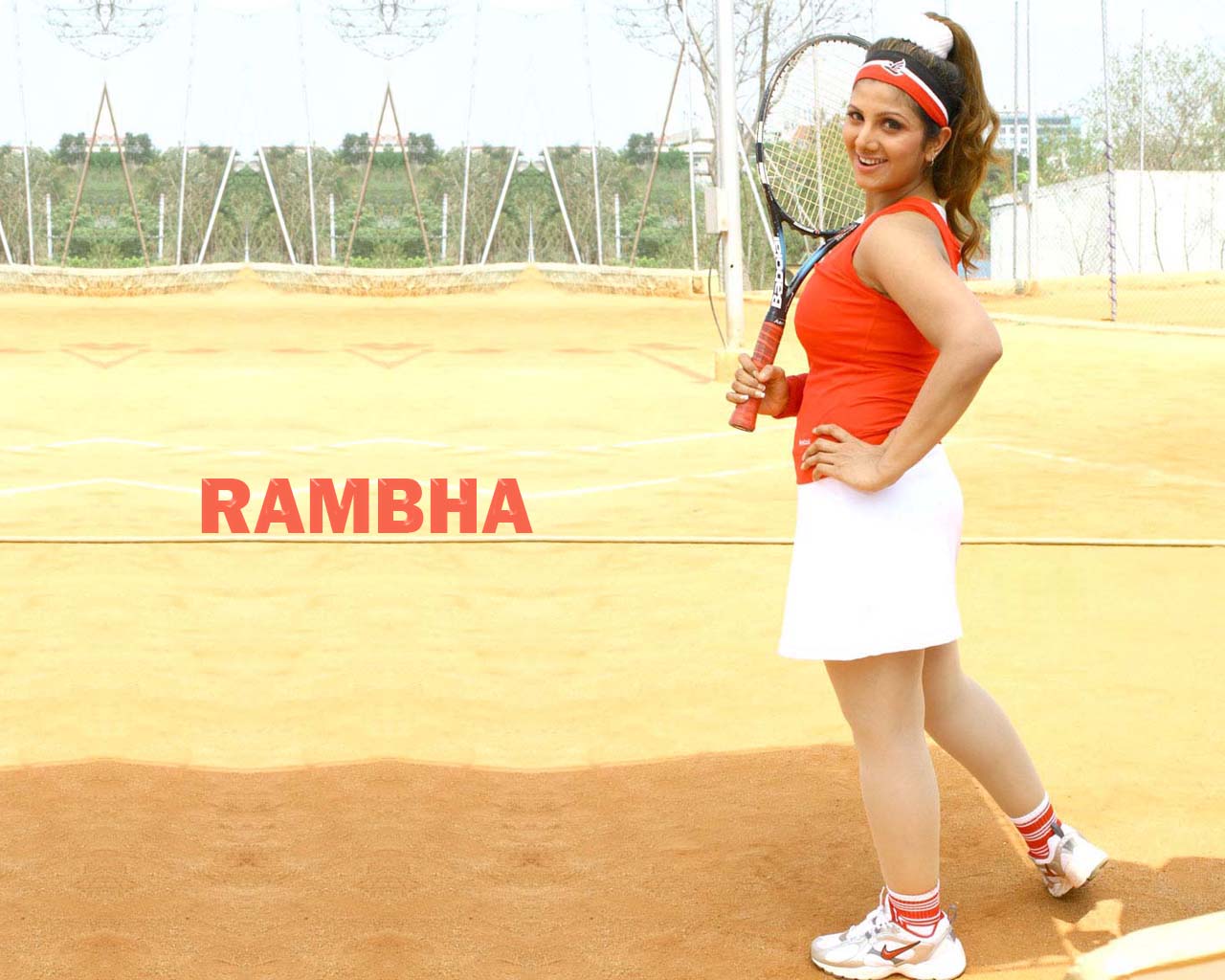 ngeblog kaku: Rambha Wallpapers - Rambha Pictures - Rambha Photo ...