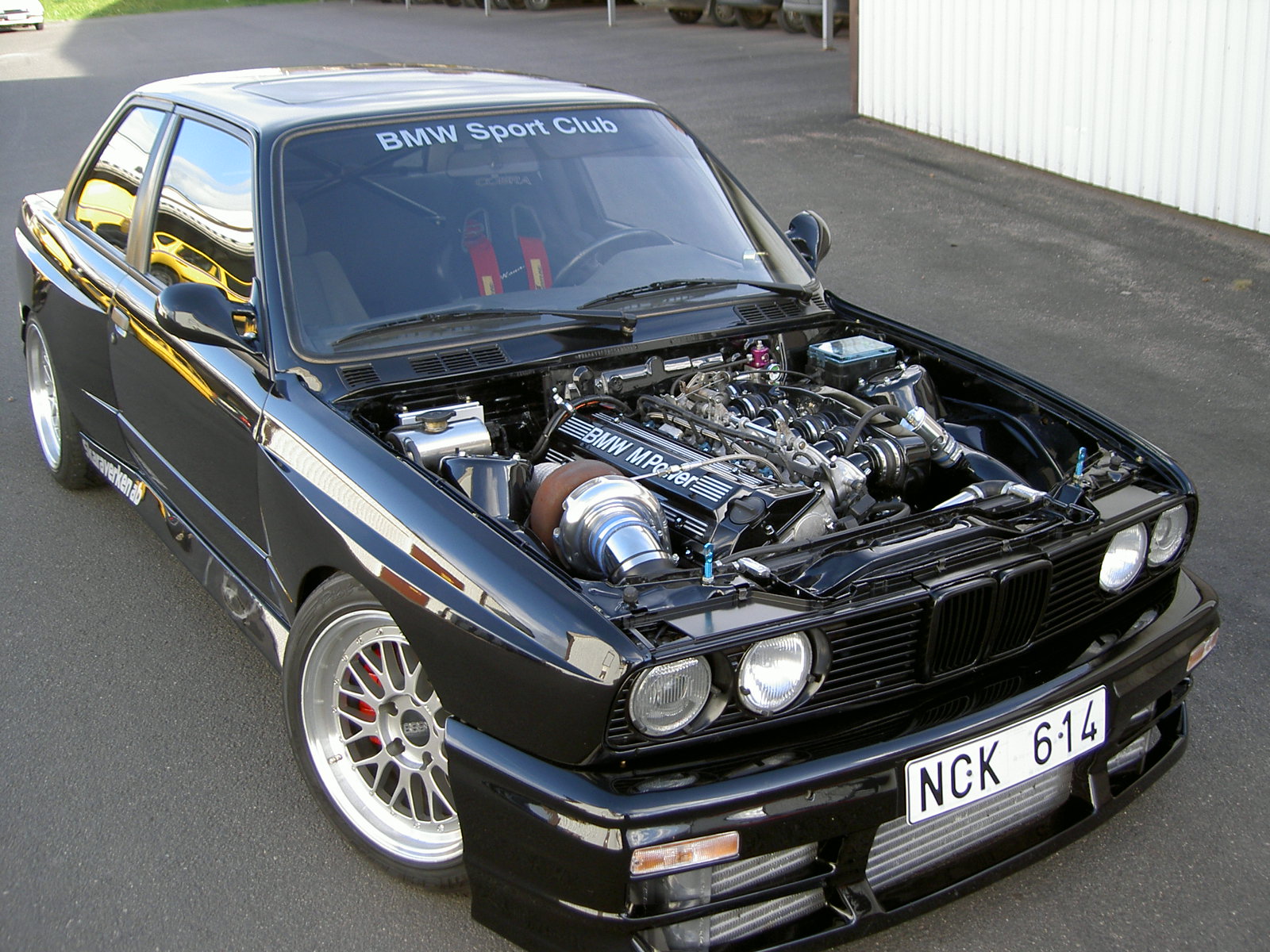 Anderson sport car: BMW e30