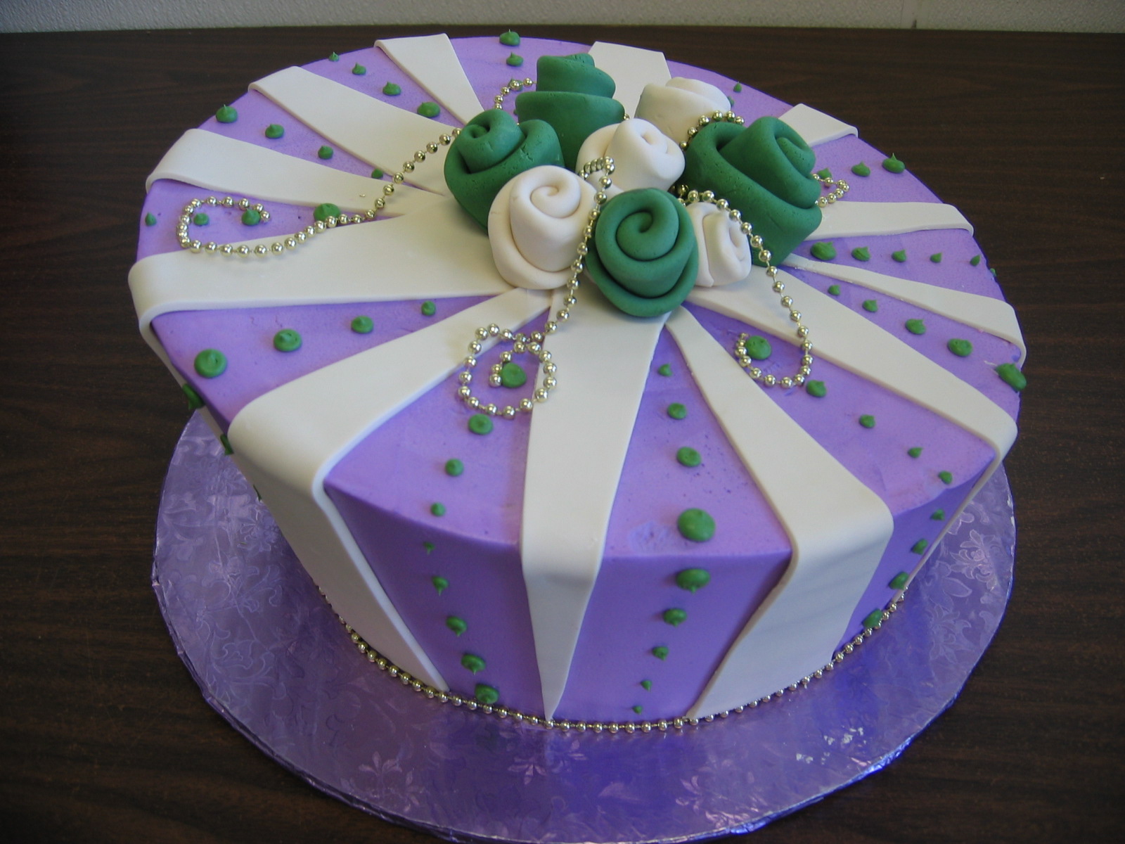 Little Bean Workshop: My Former Life...As a Professional Cake Decorator