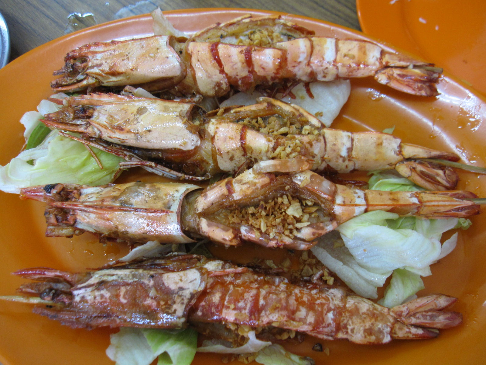 thule food quest: East Coast Trip Day 4 - Awana Kijal & Tong Juan @ Kemaman