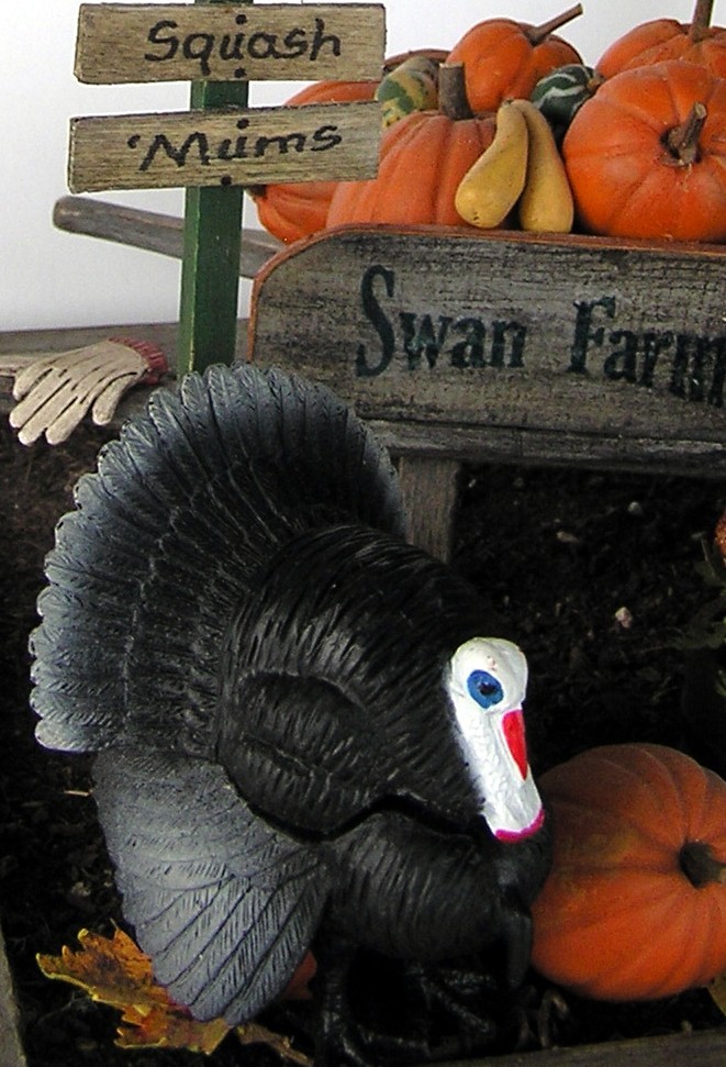 DYI DOLLHOUSE MINIATURES: A BIT OF AUTUMN: PART 2