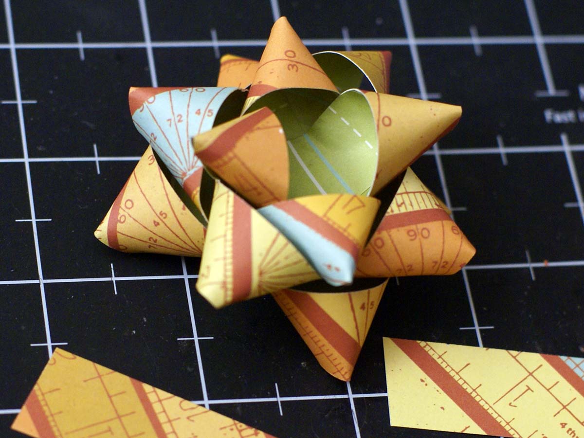 Studio Calico: Paper Bow Tutorial