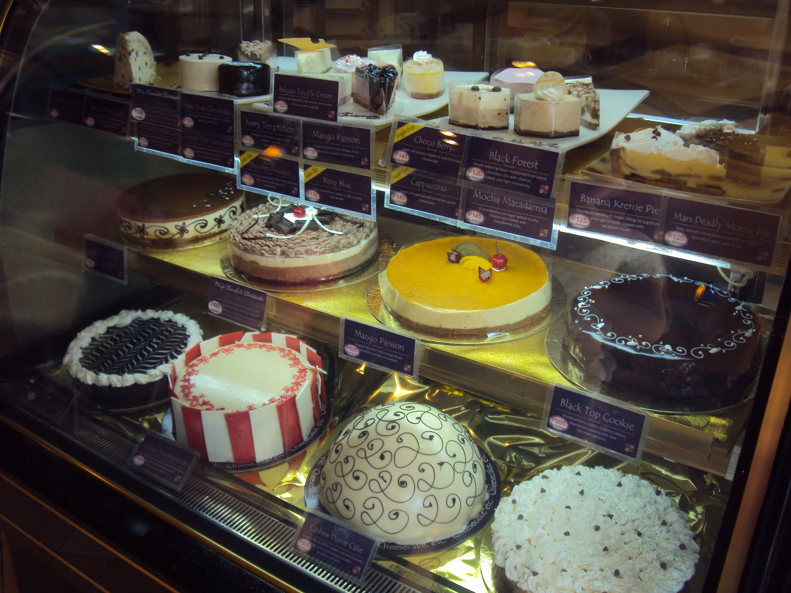 On an empty stomach: Delightful Cheesecakes and etcetera at Cheesecake Etc.
