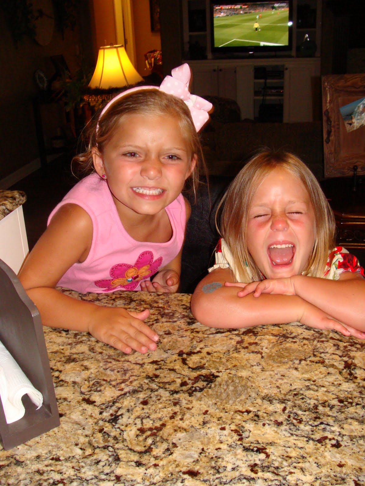 Mom to the 3rd Power: Summer Slumber Party