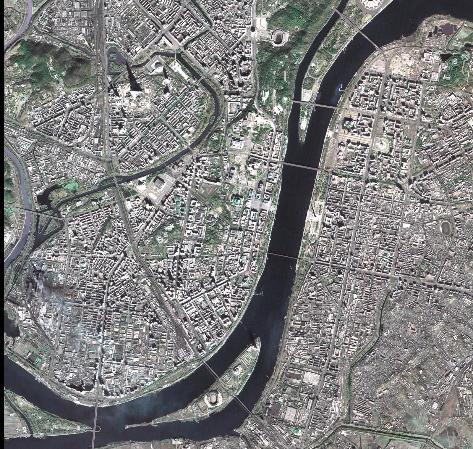 Starry Messenger: Beware ! Cartosat-2B is watching you