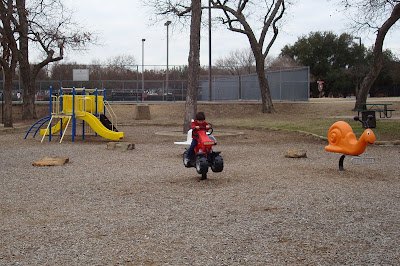 DFW Parks & Playgrounds: Gussie Field Watterworth Park