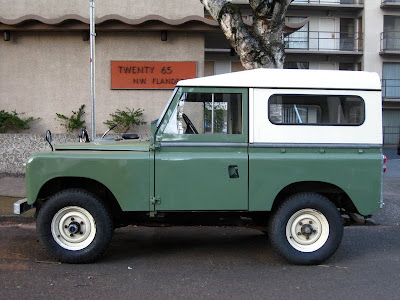 OLD PARKED CARS.: 1965 Land Rover Series IIA.
