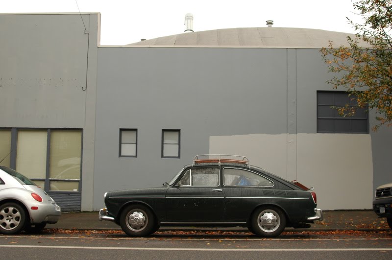 OLD PARKED CARS.: 1969 Volkswagen Type 3 Fastback.