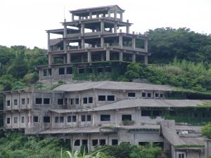 Paranormal Searchers: Under surface, Okinawa teeming with macabre tales