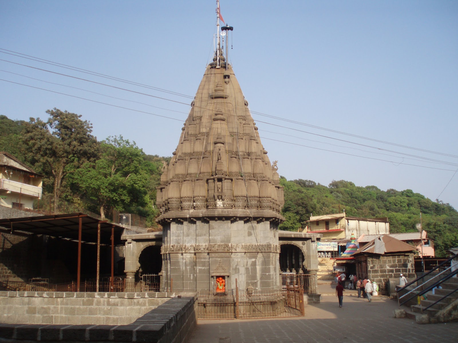 Travelogue Unlimited: Bhimashankar temple : A Photo Feature