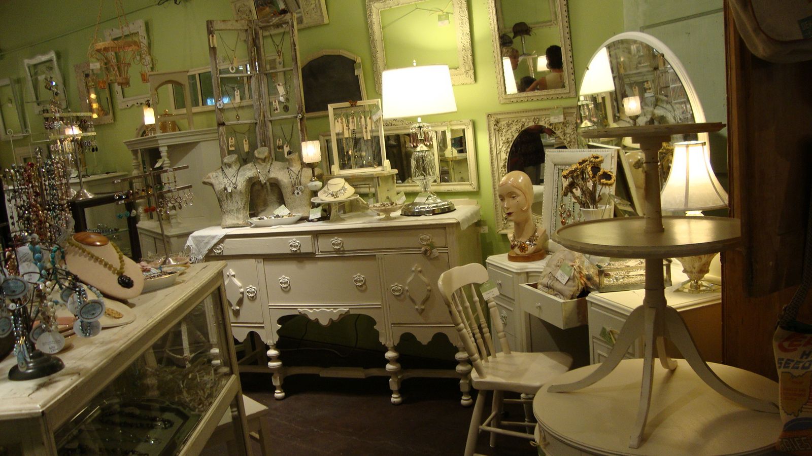 SylviaS VintagE DaughteR: Sue Whitney of JUNKMARKET Style - comes to ...