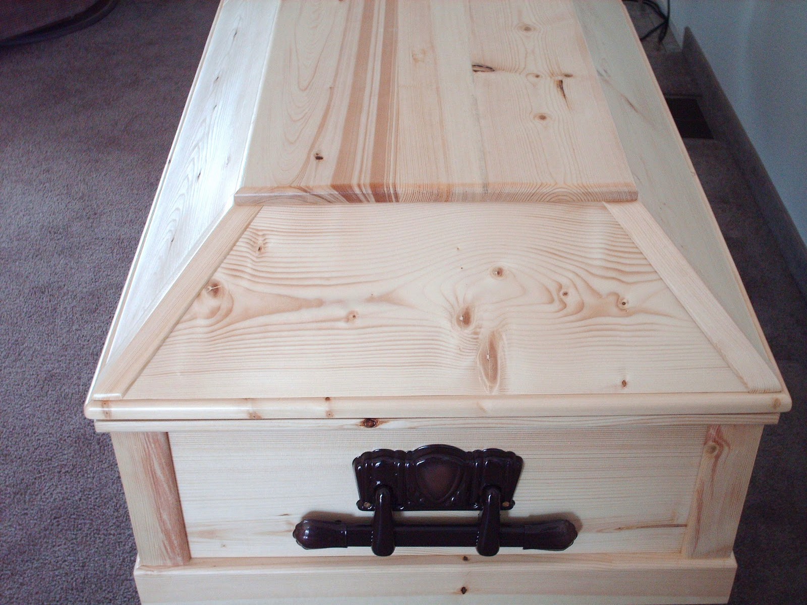 Porter, Gleave Pine Box Caskets