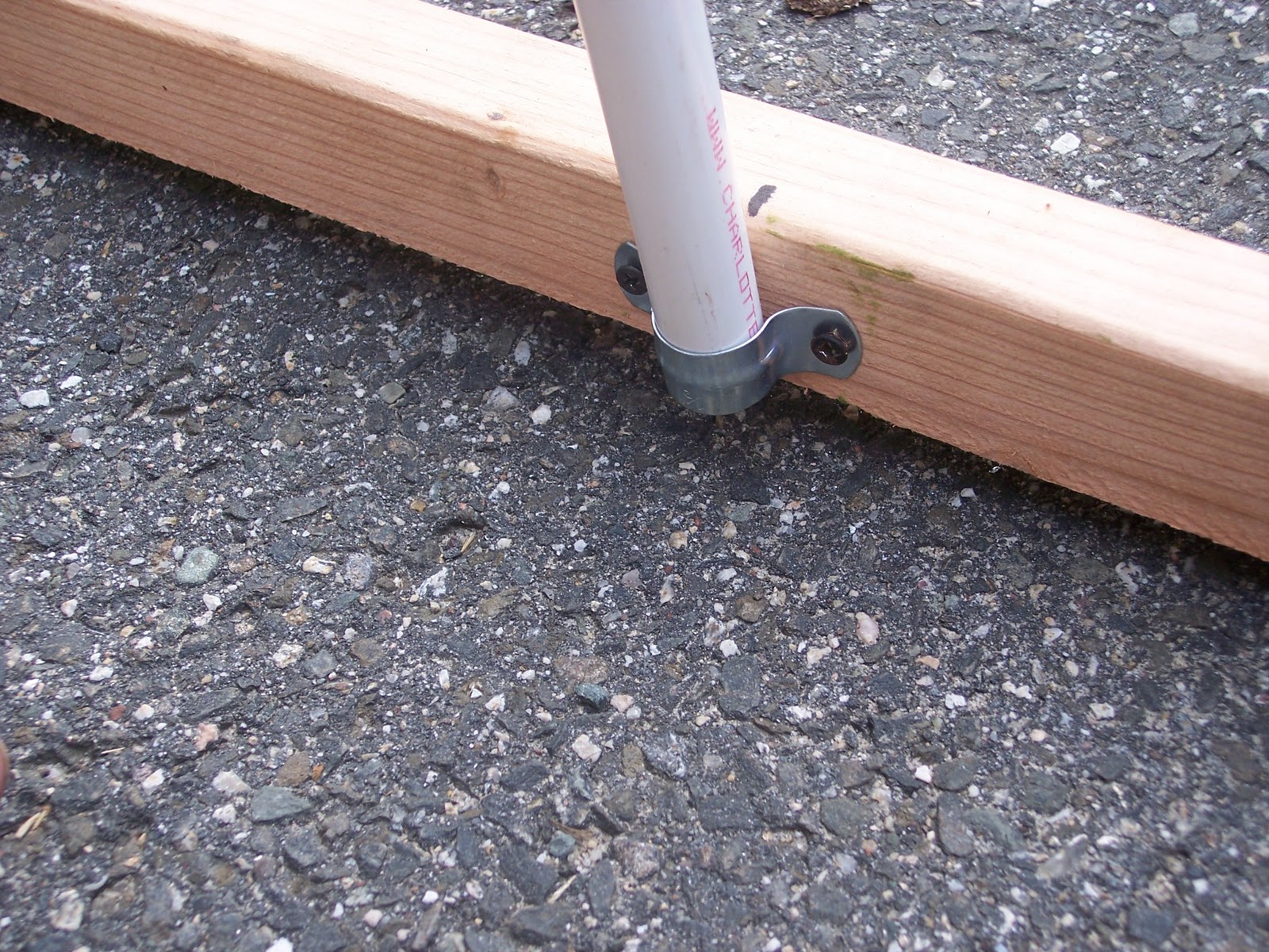 Ups & Downs: Low hoop house build..