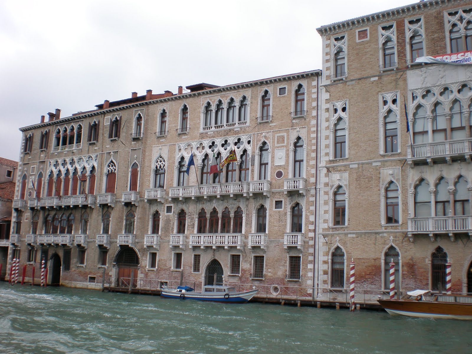 Venezia: Palazzo Giustinian e Ca' Foscari