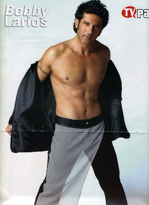Machos Latinos Calientes: Bobby Larios