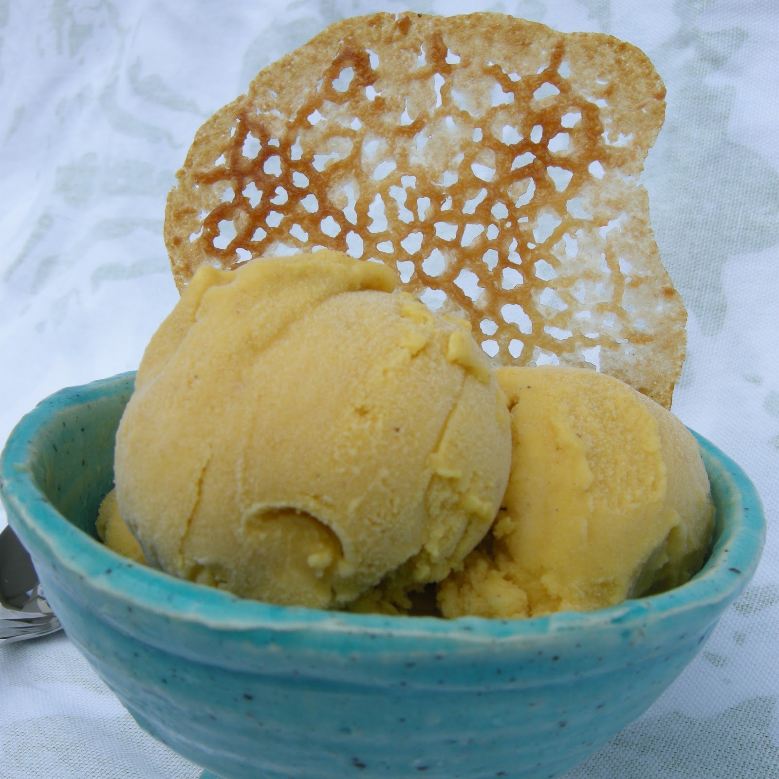 Mary Mary Culinary: Pumpkin ice cream with maple tuiles