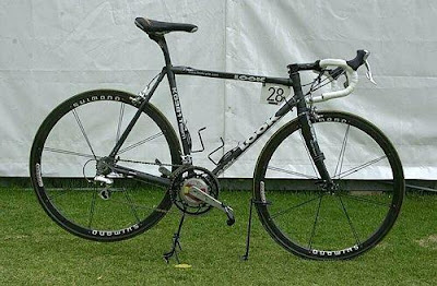 QUICKSTEP CYCLE SPORTS BLOG: Look KG381 i と言う名車のご紹介！！