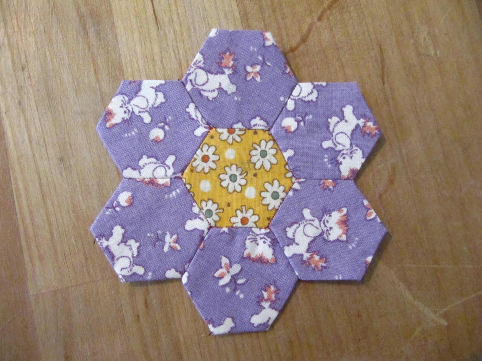 Sew Many Ways...: English Paper Piecing Tutorial...