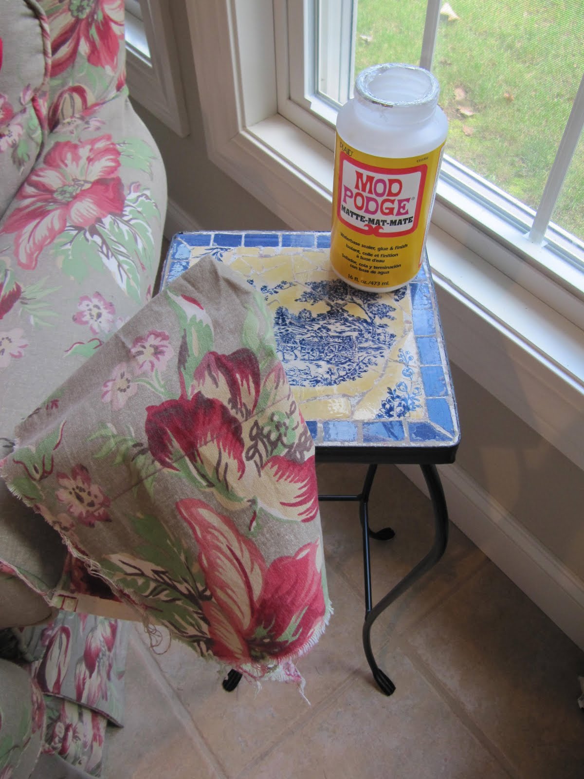 Sew Many Ways...: Mod Podge Strikes Again...