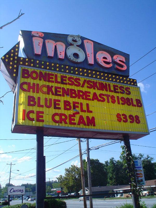 Moonville Plaza, Piedmont (Greenville County), South Carolina ...