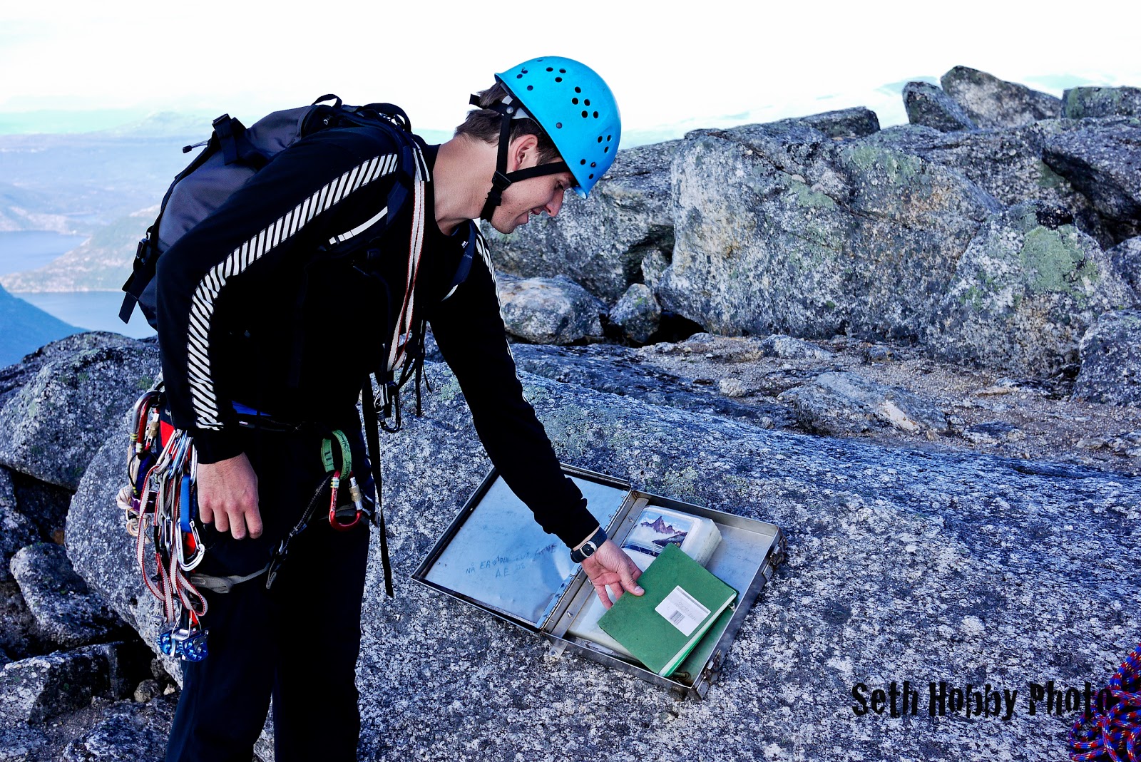 Northern Alpine Guides: Stetind Sydpillaren, Guiding the South Pillar ...